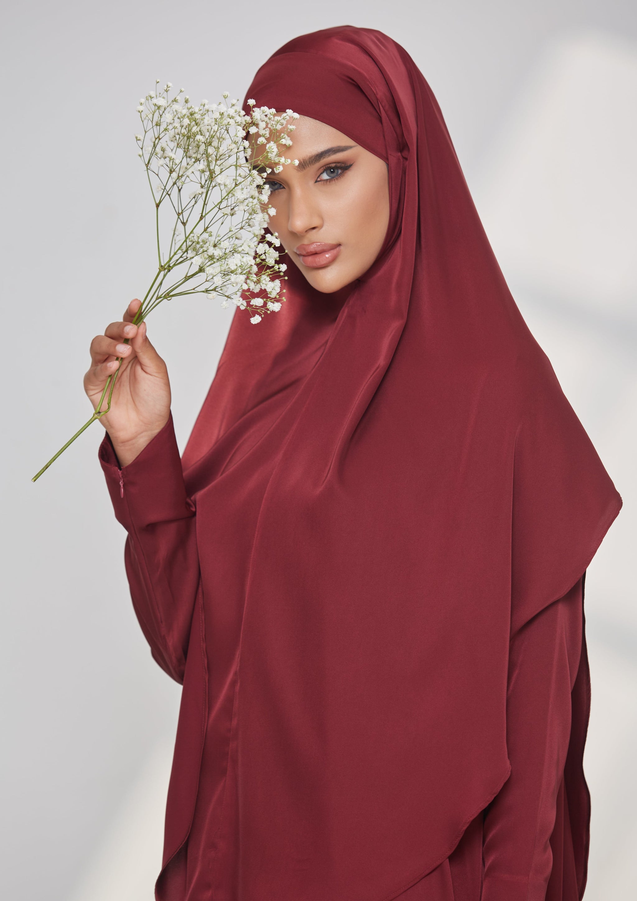 Sara Official (www.qsaraworld.com)